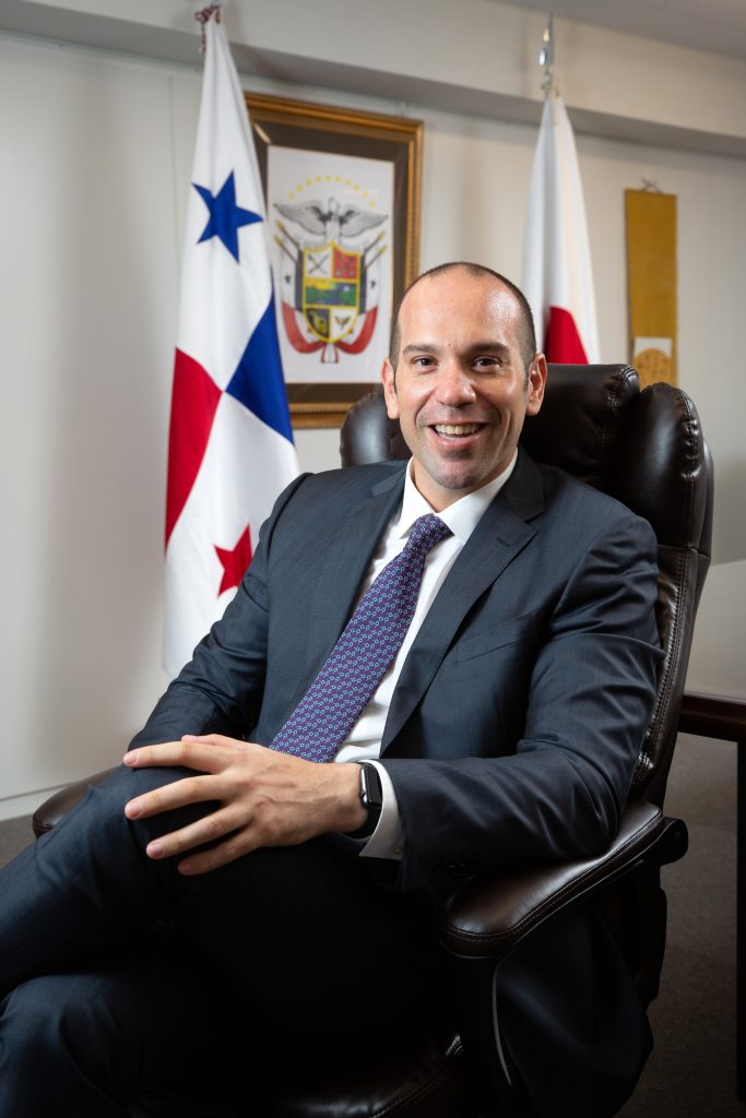 Our Consular Team – Consulado General de Panama en Kobe, Japón